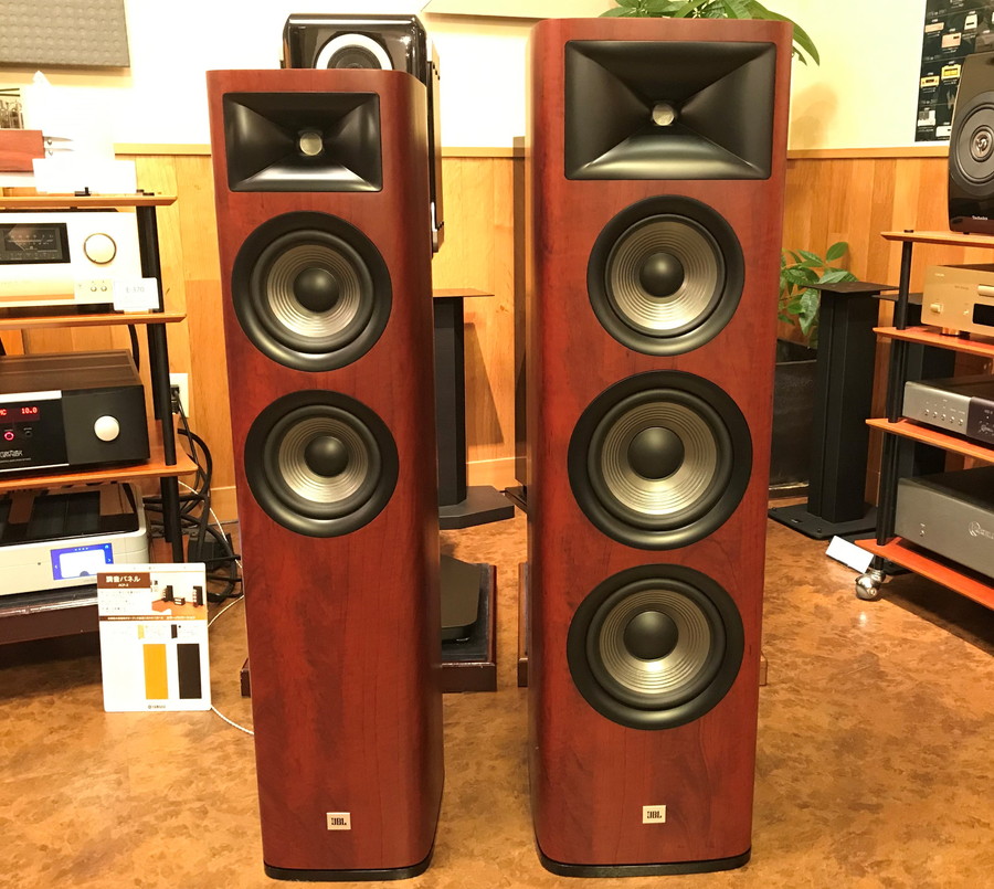 【比較試聴】JBLのSTUDIO6シリーズ「680」と「698」を試聴しました。 - OTAIAUDIOのブログ